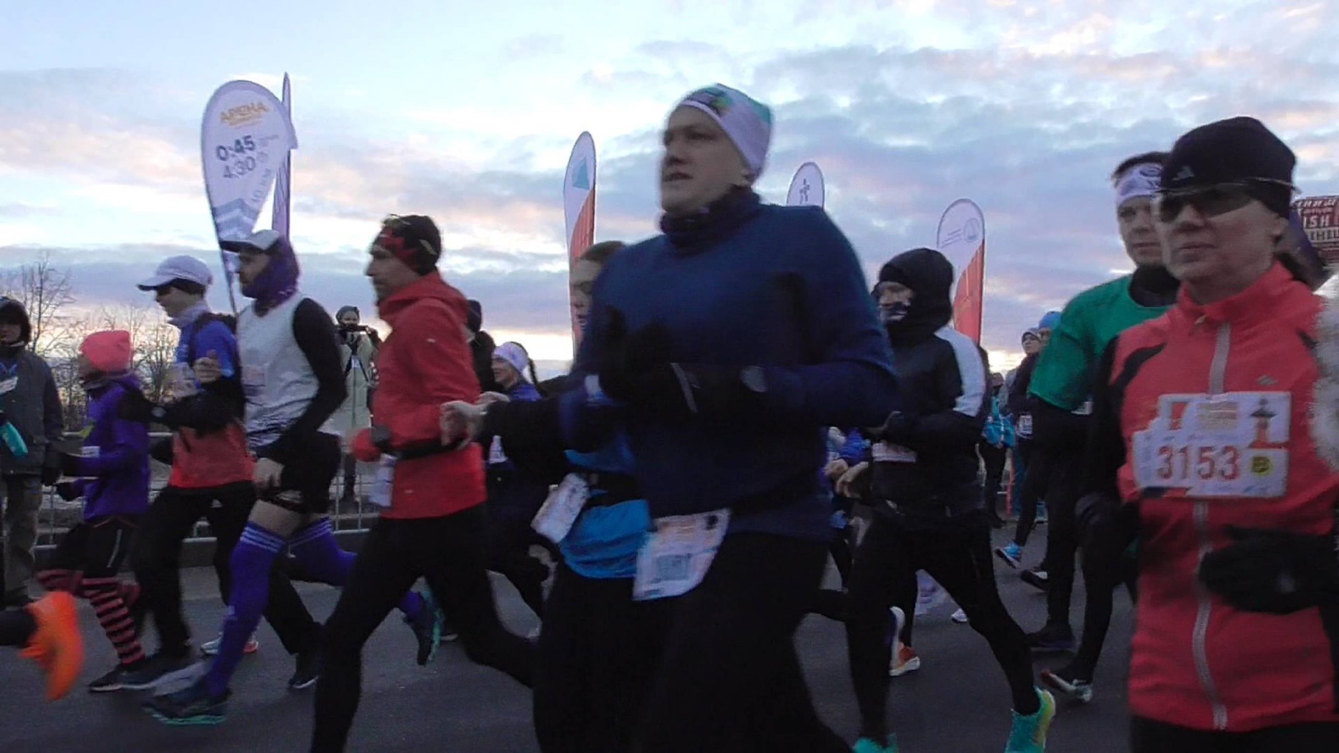 Я потрясена сколько людей вышло на легкоатлетический пробег Пулково- Пушкин» в честь снятия блокады