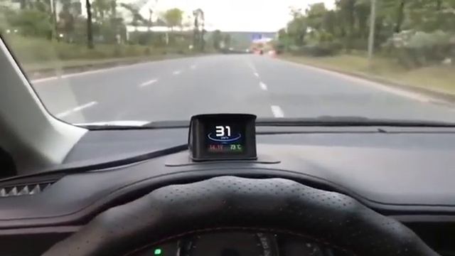 Автомобильный бортовой компьютер STEMKID HUD Р10