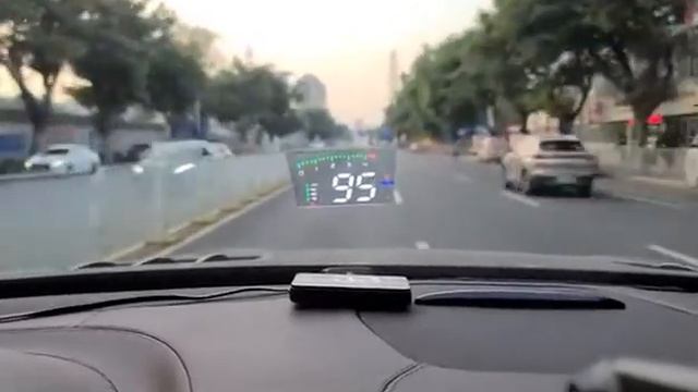 HUD STEMKID A900/ Проекция скорости на лобовое стекло / Дисплей OBDII