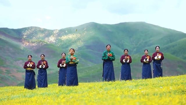 New Tibetan Song 2023 ༄༅།།ལྷུན་འགྲུབ་ལས་བཞིའི་རོལ་མོ། Singers Sherten & Ngudup Dolma