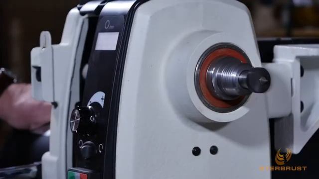 Токарный станок по дереву Jet JWL-1840EVS