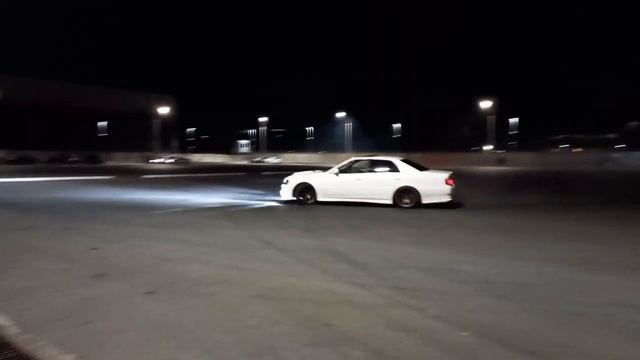 Вечерний город.