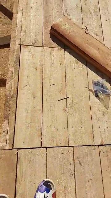 Установка пластикового каркасного бассейна в теплице от компании  «БассейныИркутск.рф»