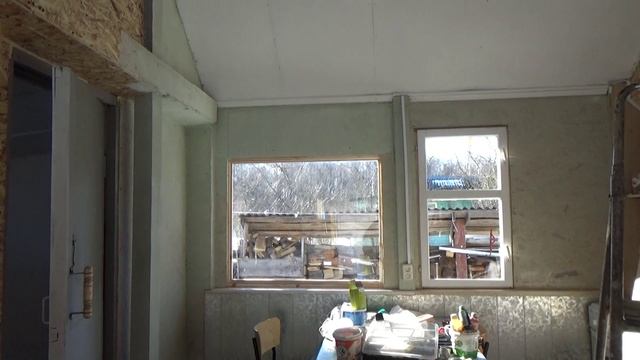 Крашу стены на кухне на даче. (2023г)