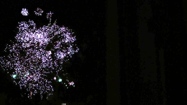 праздничный салют