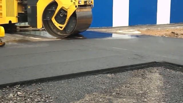 асфальтирование площадок дорог территорий