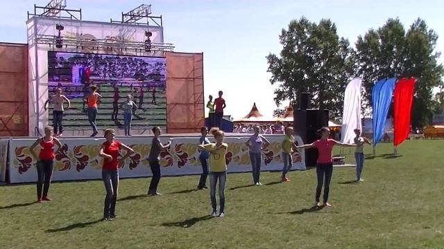 Росинка - Флеш Моб Молодежь. Бочкари 25 лет