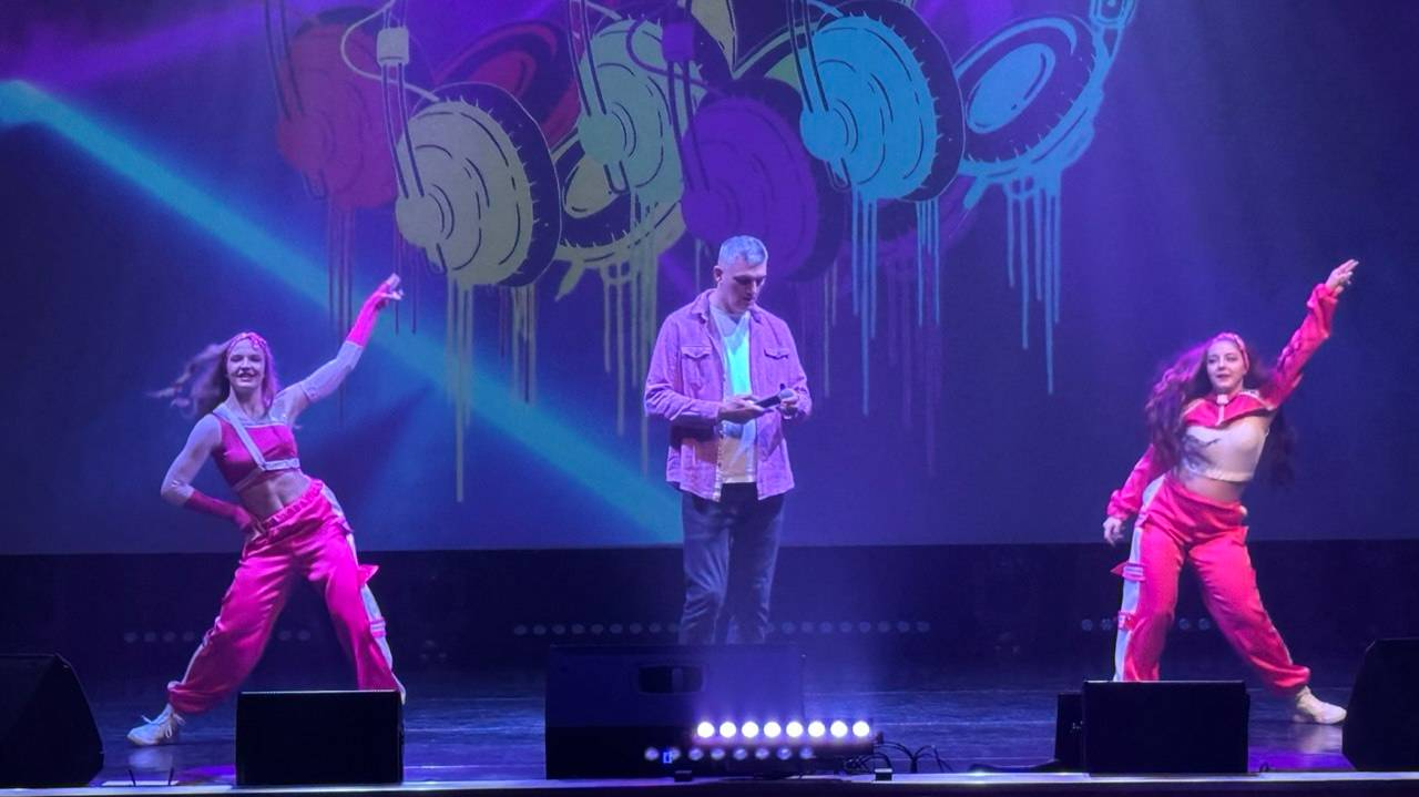 Облака - Демьян Цыбин и студия восточного танца Елены Евсеевой