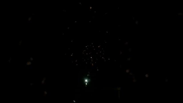 предпраздничный салют