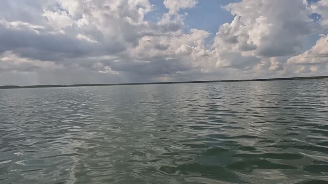 Плавание в озере Курги