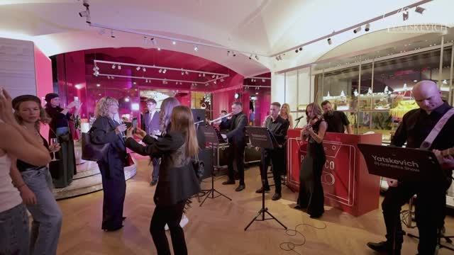 Yatskevich Dj orсhestra show - Live (Pinko) - Выступление в ГУМ (Заказать Dj Show)