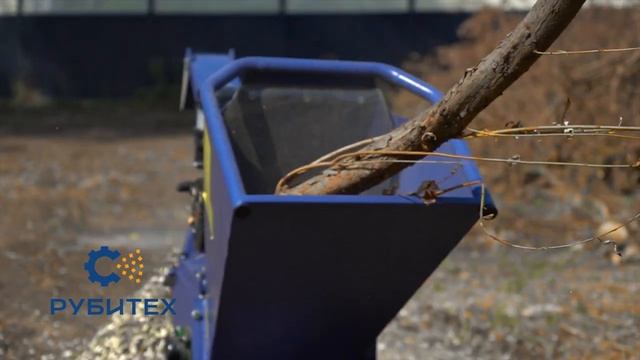 Мощный мобильный измельчитель веток с бензиновым двигателем GBK-180 РУБИТЕХ