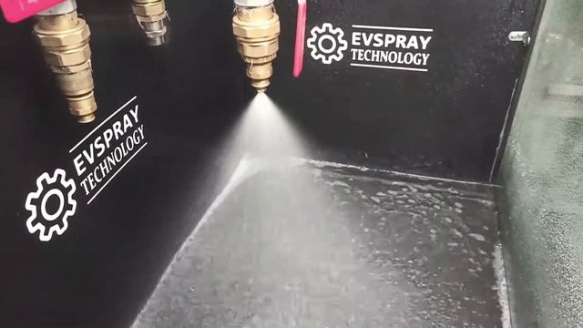 Полноконусная форсунка. (7,47 л/мин при 3 бар, угол распыления 65°)