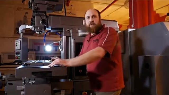 Фрезерно-сверлильный станок Jet JMD-1452TS DRO