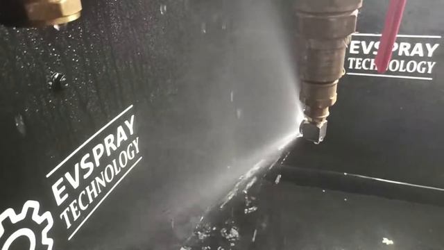 Пустой конус. Форсунки полоконусные. ( 0,39 л/мин. при давлении 3 бар)