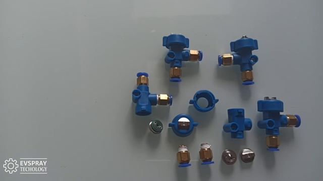 Двухфазные форсунки для воды из пластика (полипропилен). [Двухфазные форсунки/атомайзеры из ПП.]