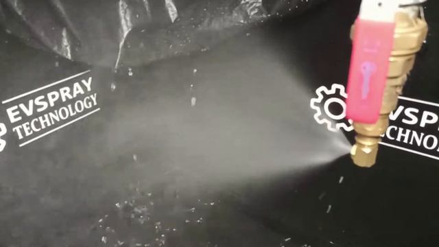 Пустой конус. Форсунки полоконусные. (0,78 л/мин. при давлении 3 бар).