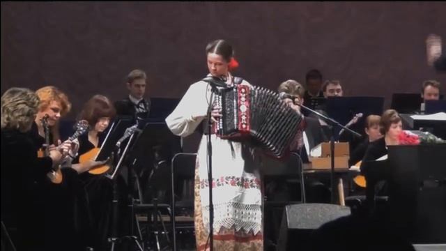 РОСЛЯКОВА София (гармонь) Новосибирск. Е.Дербенко "Кубанская залихватская"