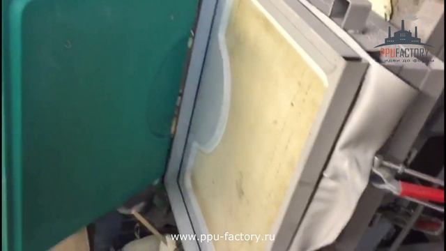 Так делают медицинские кресла из ППУ в Европе