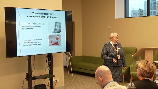 Детские возрастные кризисы: от рождения до юношества