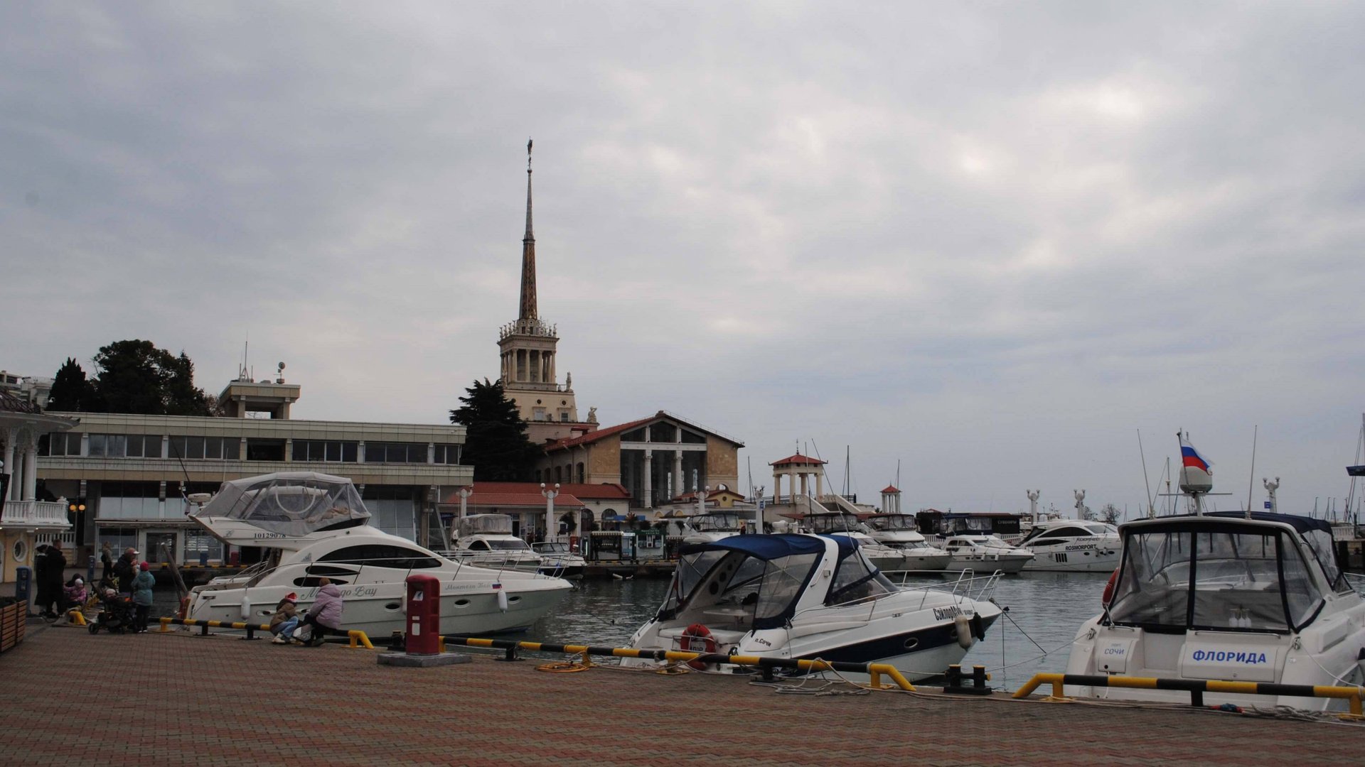 Прелюдия к круизу на на лайнере  "Astoria Grande " (Prelude to a cruise on the Astoria Grande)