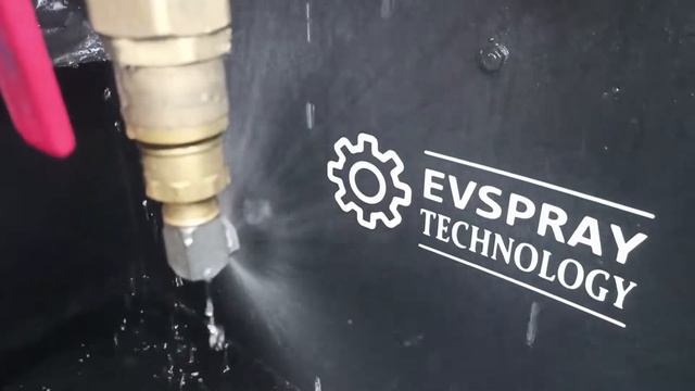 Пустой конус. Форсунки полоконусные. ( 3,95 л/мин. при давлении 3 бар)