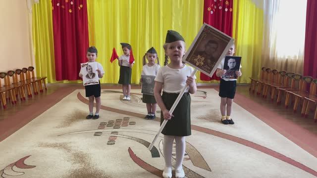 Дождик дождик где ты был. Детский стишок.
День победы. Детская песенка.