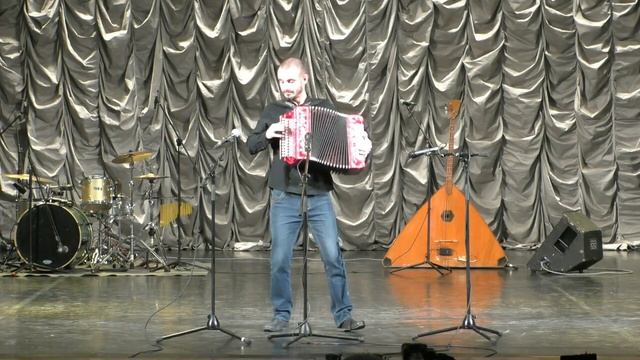 Алексей БОРИСКИН (гармонь) Попурри на темы песен из кинофильмов