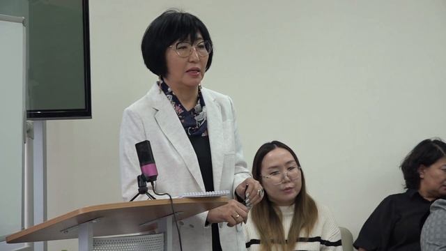 З.С.Максимова, директор Республиканского реабилитационного центра "Суваг". 2023 г.