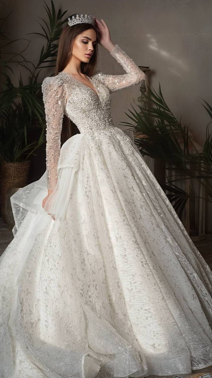 Закрытое пышное Арабское свадебное платье с баской и шлейфом 3м Мия #свадебноеплатье #свадебныйсалон