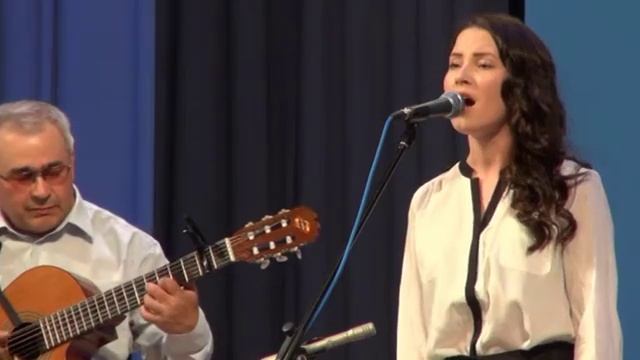 16. Прощание с новогодней елкой (Б.Окуджава )