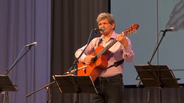 6. Дежурный по апрелю (Б.Окуджава)