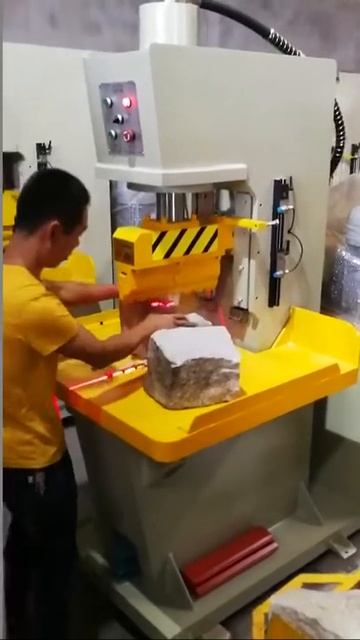 Камнеколка SY S96H Splitter, камнекольный пресс.