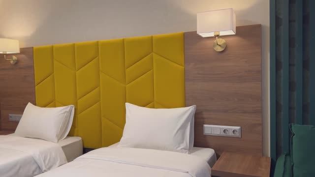 Номер Семейный с раздельными кроватями в парк-отеле Сан Вилладж Архыз 4* в Архызе с тёплым бассейном