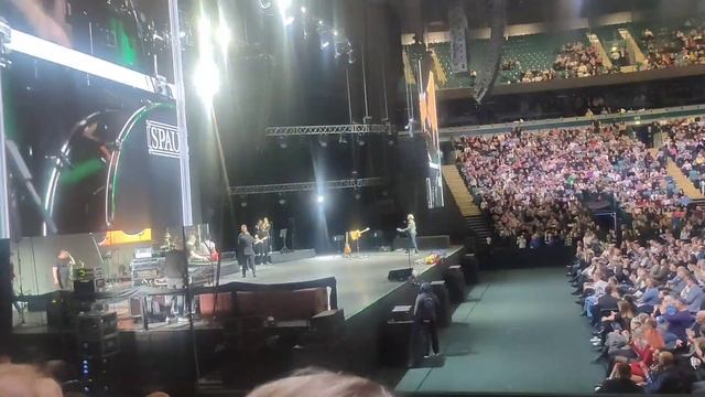 Григорий Лепс - Рюмка водки и Господи, спасибо, что брал деньгами 02.12.22 Петербург