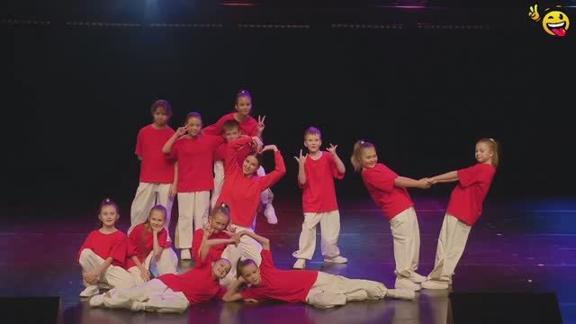 Everybody dance - Студия Фрэш