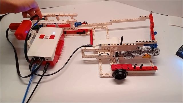 Измеритель деталей_КЛИК_НикиРобот