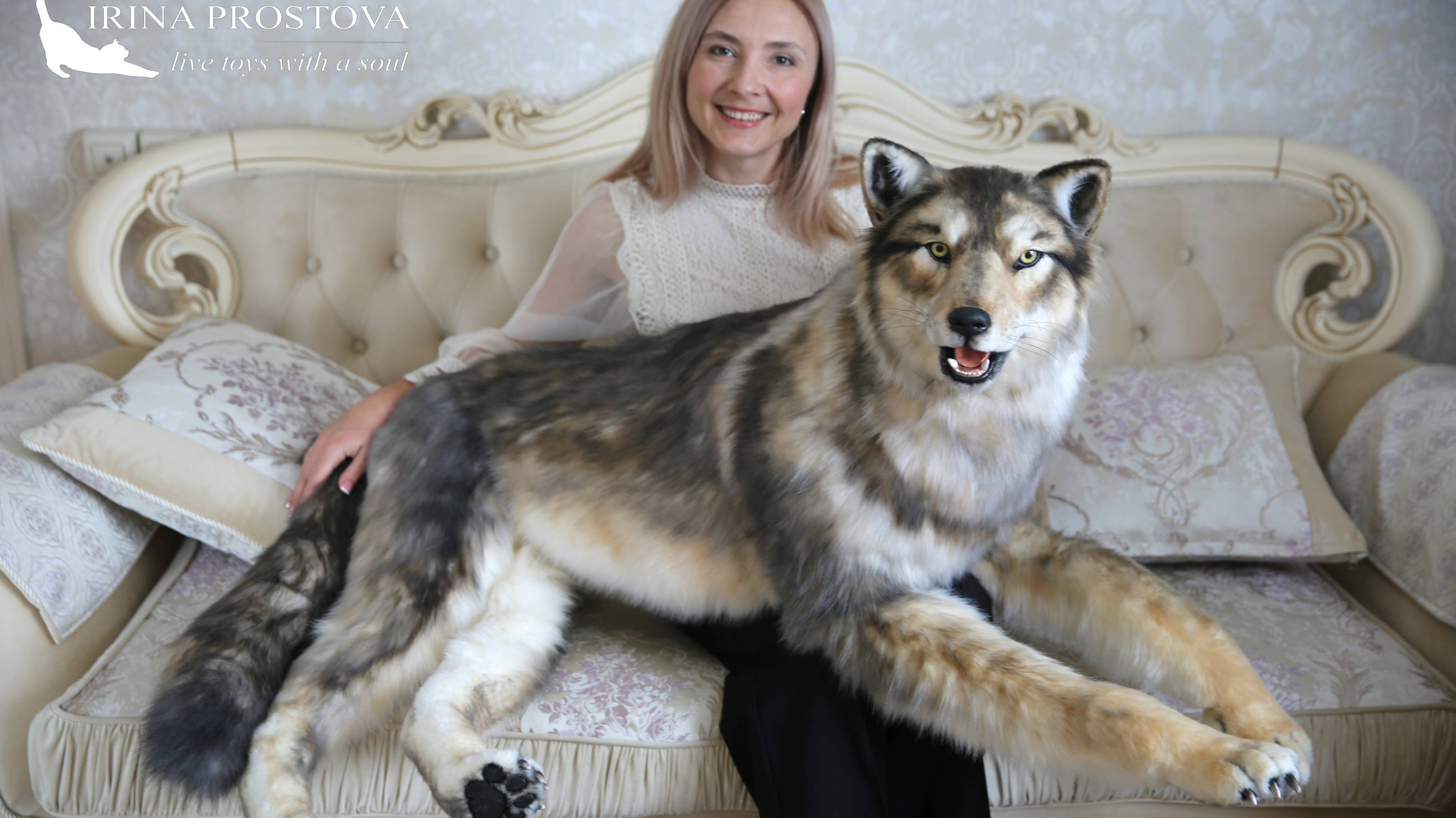 Большой волк реалистичная мягкая подвижная игрушка.