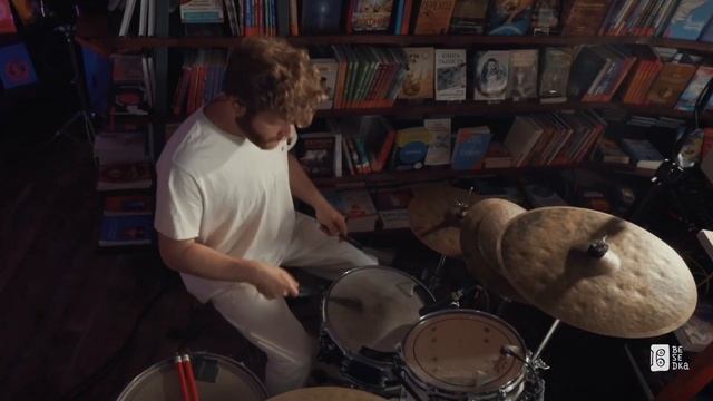 Marimba Plus  - Eastern Market   (Besedka Live)