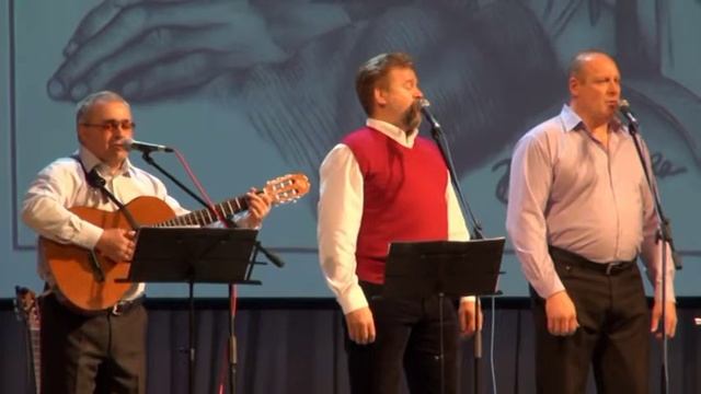 1. Сентиментальный марш (Б.Окуджава)