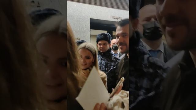 Emin автографы после концерта Петербург Бкз 02.03.24