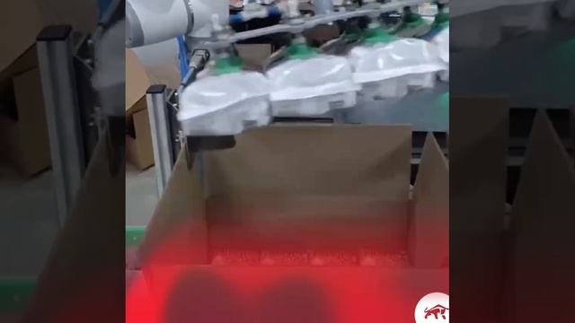 Укладка продукции в короб коботом PROMPOWER R5