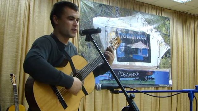 ПовалихаPS2013-10. Сергей Ходукин. Кладут асфальт (А.Иващенко).