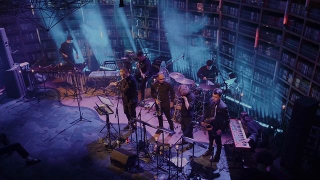 Marimba Plus - "March 17" - LIVE at Community