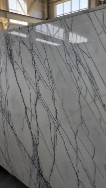 Мрамор Lilac в НЭНСИ  #naturalstone #натуральныйкамень #дизайнинтерьера #мрамор #marble #lilac