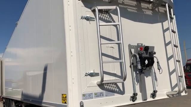 Щеповоз Kraker K-Force с дверью в передней стенке