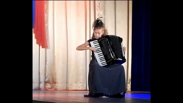 В.Марсео Вальс-мюзет "Магия Парижа" Исп. Макарова Варвара (аккордеон)