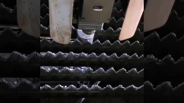 Даже так можем. # Имение Бо и То  Гравируем нержу.