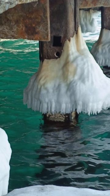 "Мальдивы" во льду😂