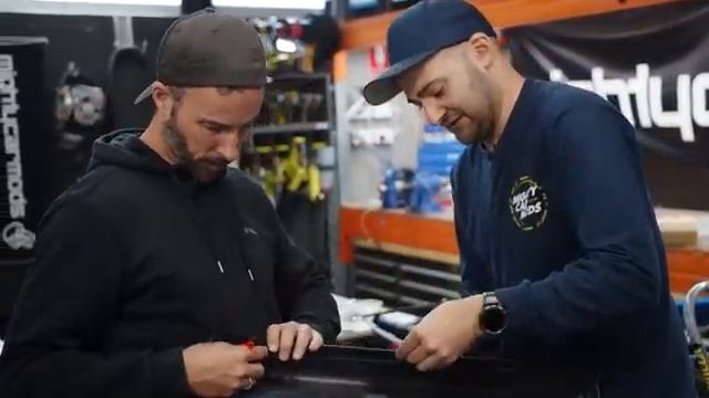 Собираем STI после покраски. Часть 1 [BMIRussian]